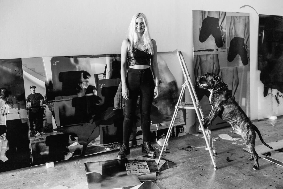 Hannah Perry biography | Althuis Hofland Fine Arts